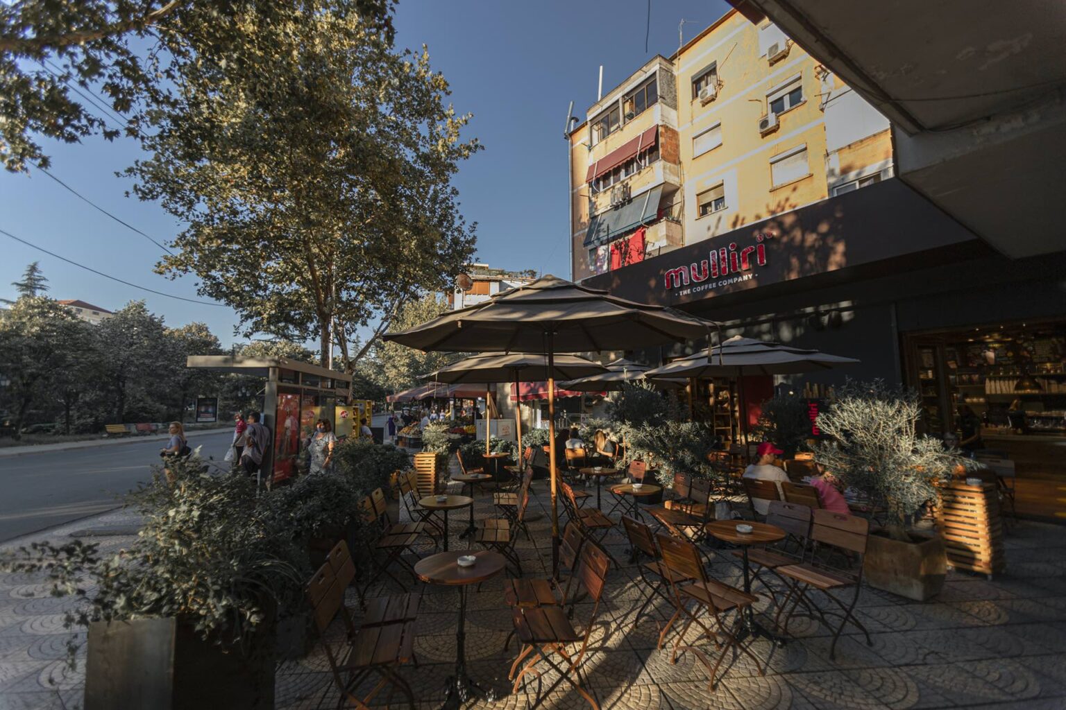 Dyqanet - Mulliri Vjeter